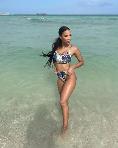 Chantel Everett | Bio, Age, DOB, Height, Weight, Career, Relationship, Bikini Photos, Net Worth ...